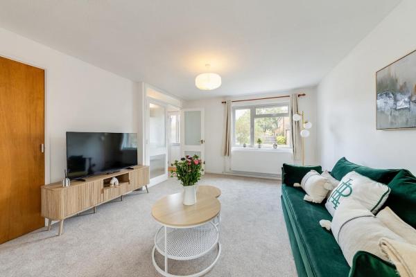 3-bed Oxford House With Free Parking - Oxford