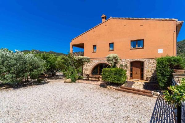 Casa Rural En Terra Alta Con Vistas Al Tossal D'engrilló, Cerca De La Vía Verde, Espacios Exteriores, Doble Barbacoa, Ideal Para Familias, Grupos Y Mascotas - Bot