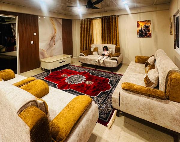 The Pearl - Delux 2 Bed Apt - Pakistan