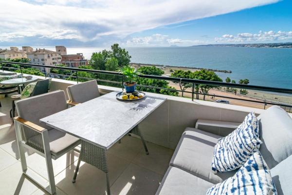 Cp - Modern Beachside Apartment In Estepona - Estepona