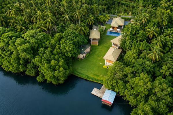Ayuwaters Authentic Yoga And Full Board Ayurveda Retreat By The Bentota River - Bentota