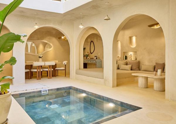 Luxury Private Riad - Pool - Breakfast Included - Marrakech