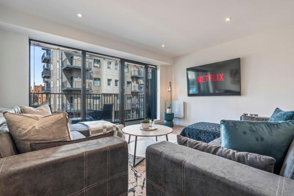 Luxury 2br Apt Elizabeth Line Slough - Slough