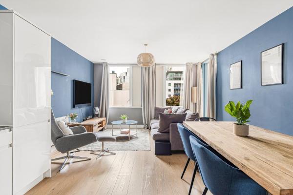 Modern 2 Bed Flat With Balcony In The Heart Of Wandsworth - Chelsea