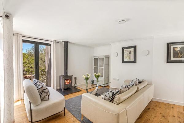Pear Tree Cottage - Henley-on-Thames