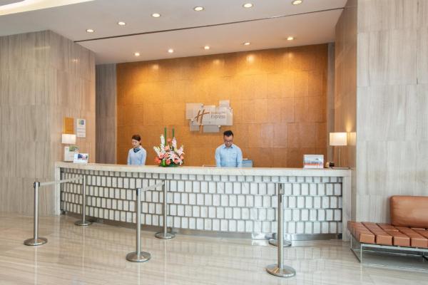 Holiday Inn Express Chengdu Wuhou By Ihg-wuhou Temple And Jinli - Chengdu