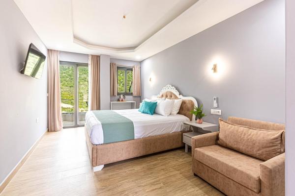 Sea Breeze Suite 32 Llaman - Free Parking - Himarë