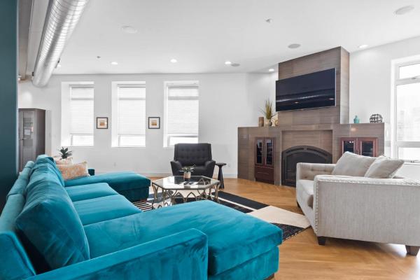 The Colorado - Extravagant Downtown Loft 3800 Sqft - Civic Center - Denver