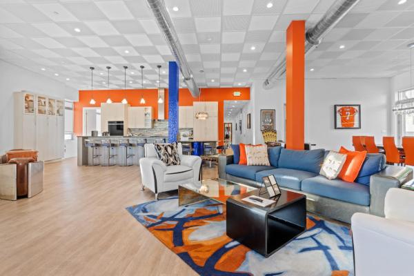 The All-star Deluxe Penthouse In Heart Of Downtown - Park Hill - Denver