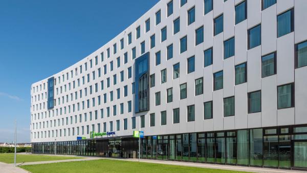 Holiday Inn Express Düsseldorf - Hauptbahnhof By Ihg - Dormagen