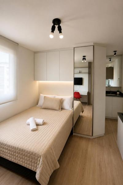 Flat Bem Localizado, Completo E Bem Aconchegante - 古里提巴