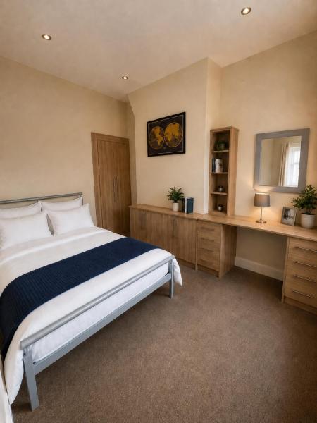 4 Bedroom House In Central Stoke On Trent Sleeps 6 - Stoke-on-Trent