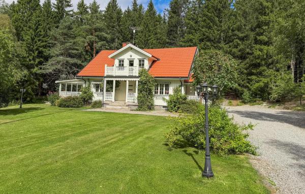 Pet Friendly Home In Ed With Wifi - Ed