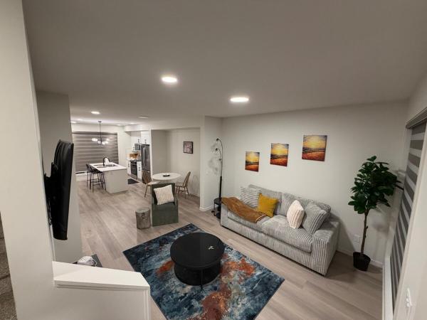 20mins From Edmonton Airport - Edmonton