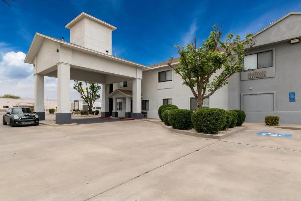 Quality Inn & Suites Artesia - New Mexico