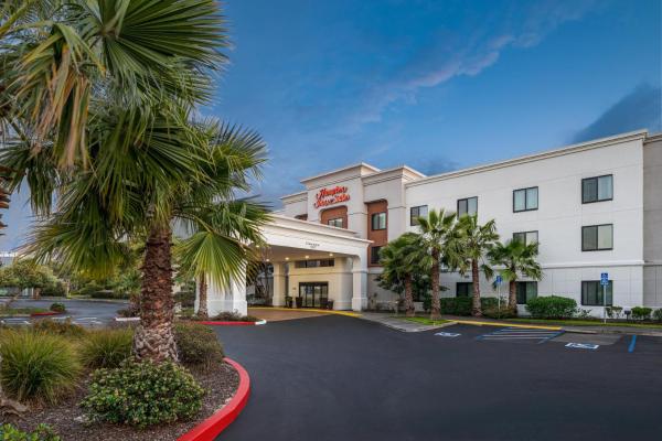 Hampton Inn & Suites Oakland Airport-alameda - Oakland, CA