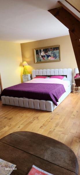 Champagne Lit King Size - Troyes