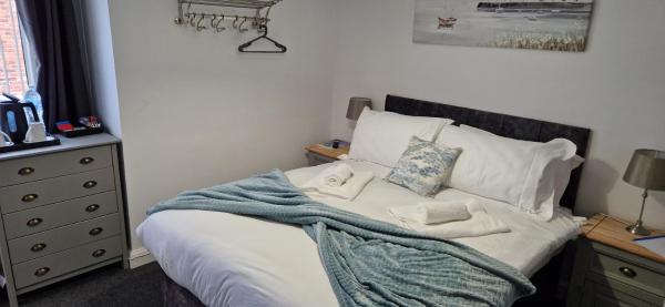 Moon Tap Hideaway - Flamborough