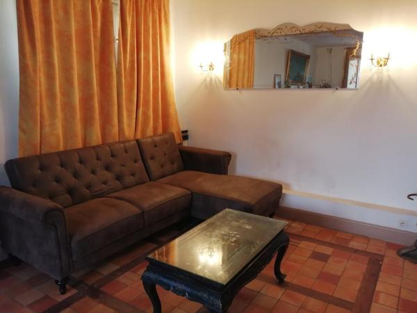 Appartement Spacieux T 4 Pour 6 à 8 Personnes à La Coupole Pour 2 Nuits Minimum, Linge Fournis - Saint-Léonard-de-Noblat