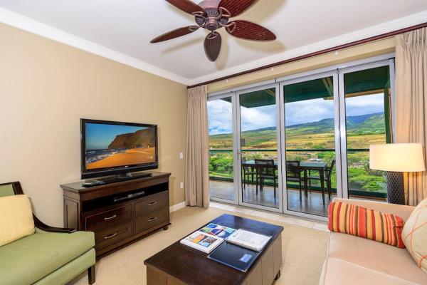 Updated Beachfront Luxury Condo W Pool - Honua Kai 1024 - Kaanapali, HI