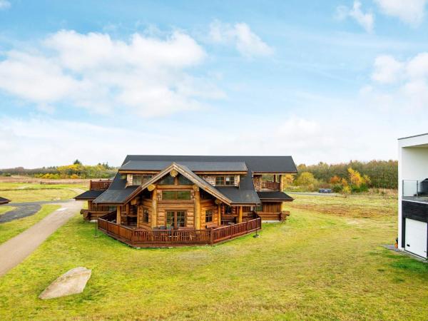 12 Person Holiday Home In Nimtofte-by Traum - Danemark