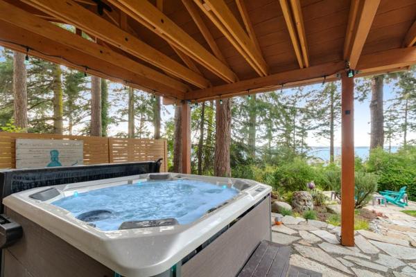Secluded Dog Friendly Studio With Hot Tub And Beach Access In Coupeville - オークハーバー, WA