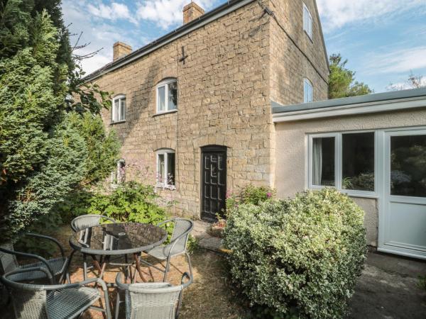 1 Westcroft Cottage - Wiltshire
