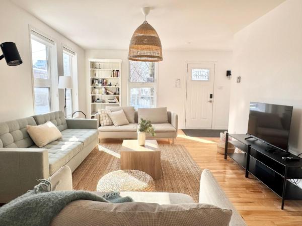 2 Full Apts 16 People Hot Tub & Ev Charger - Quebec, Canadá