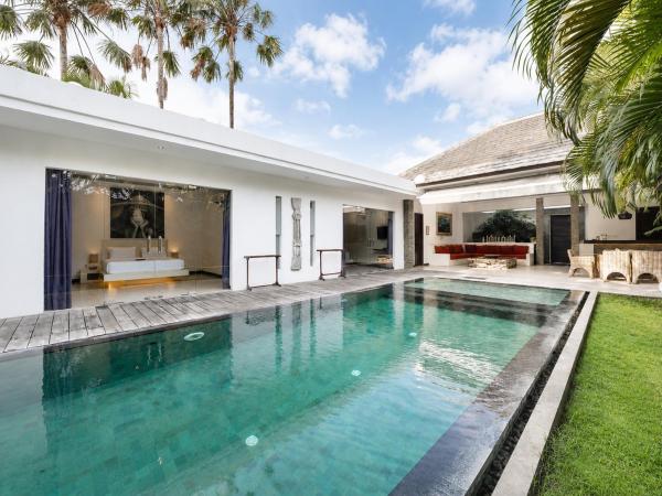 Villa Juna - Beautiful 3 Bedroom In Seminyak - Kuta