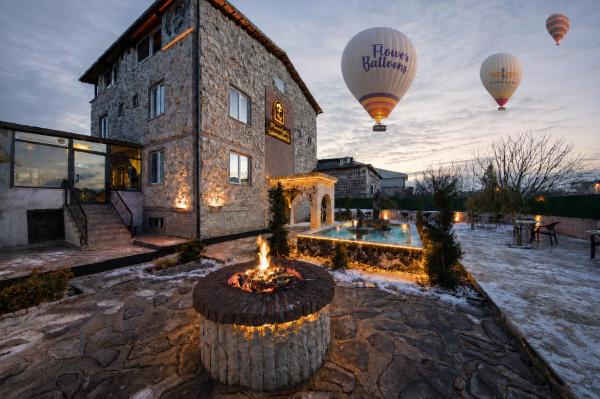 Moonlight Of Cappadocia - Kappadokien