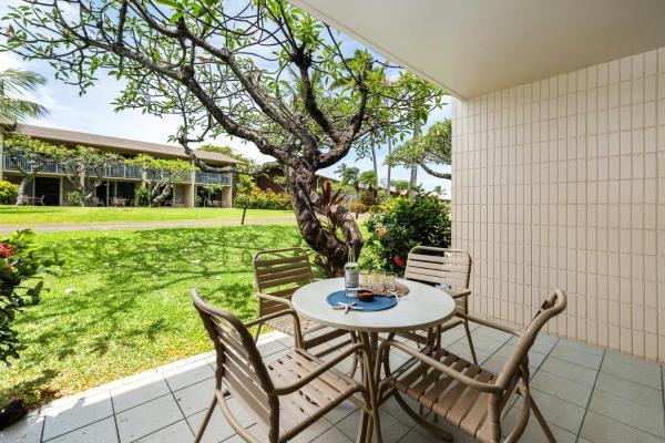 New Listing! Cozy Studio For 4 In Steps From The Beach - Napili Shores C120 - Napilia Beach, HI