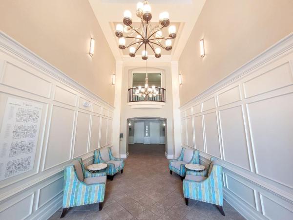 Spacious Vista Cay Condo Near Universal Studios - Windermere, FL