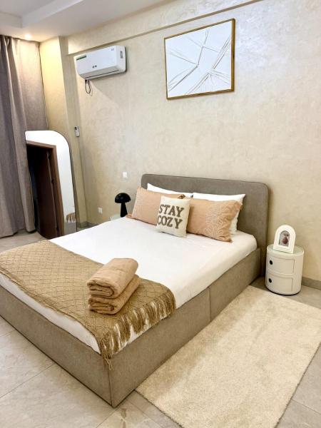 Milos Cosy House - Elegance & Comfort - Pool & Gym - Dakar
