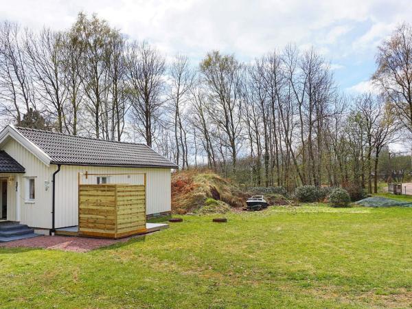 4 Person Holiday Home In Lysekil-by Traum - Orust