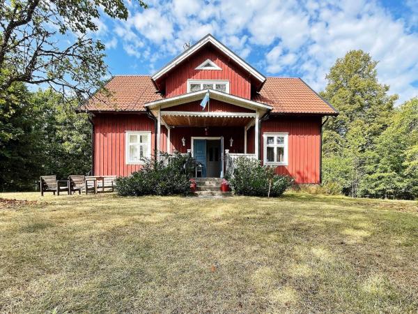8 Person Holiday Home In ÖRsjö-by Traum - Emmaboda