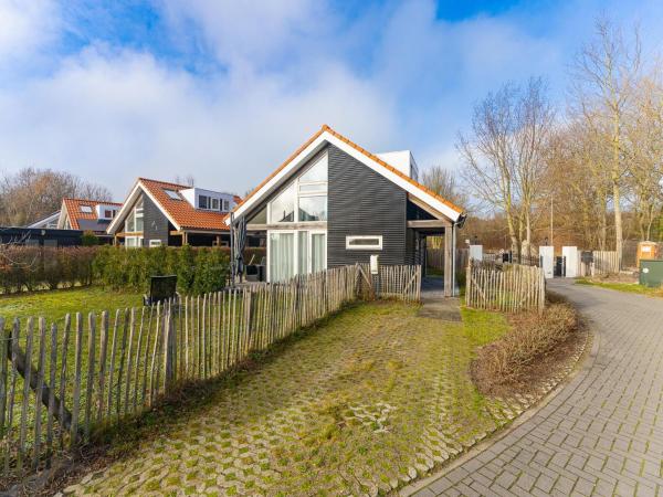 Coastal Family Escape With Enclosed Garden - Renesse