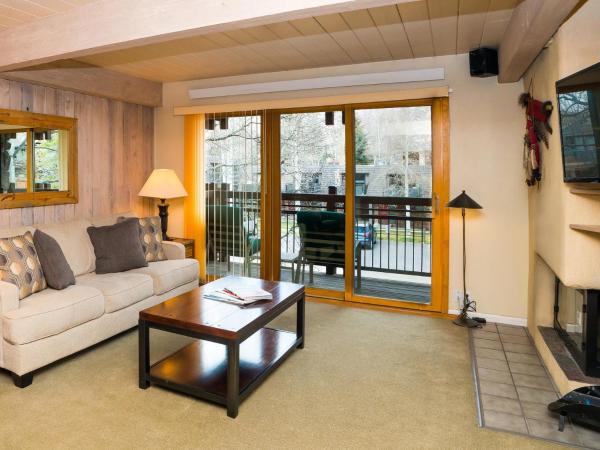 Lift One Condominiums - Unit 204 - 亞斯本