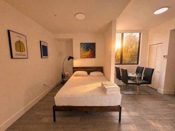 Miami Studio Unit Near Brickell & Close To Beach - Kendall, FL