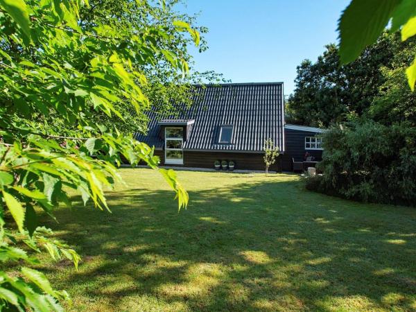 4 Star Holiday Home In Hemmet - Denmark