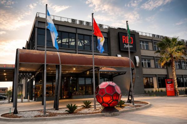 Radisson Red Funes - Entre Ríos