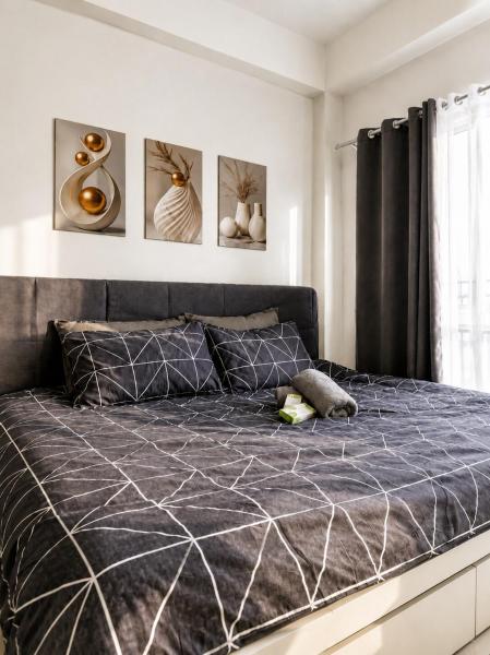 Sunlit City-view Suite By Alicia & Elmer - Binmaley