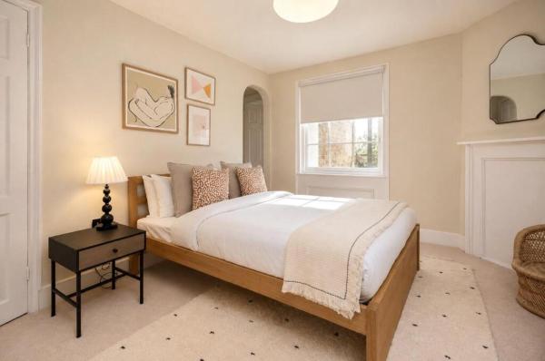 The Grand Belgravia Mansion - London, UK