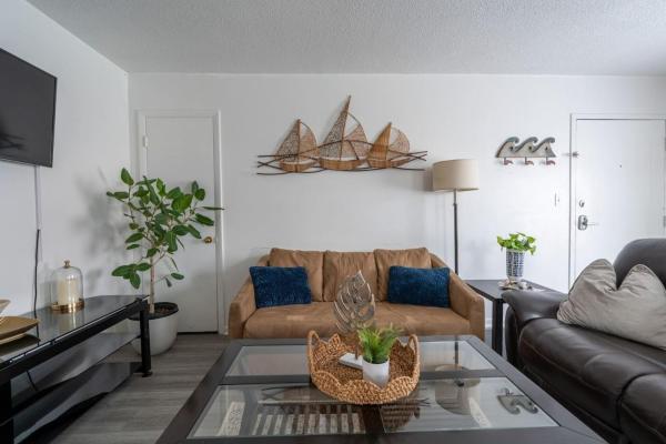2br Retreat, Walk To Events And Oceanfront - Virginia Beach, VA