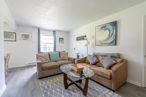 Ocean Breeze 2br Apt By Wavepool - Virginia Beach, VA