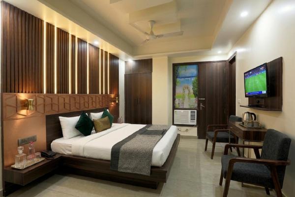 Hotel Classic Park At Airport - Delhi