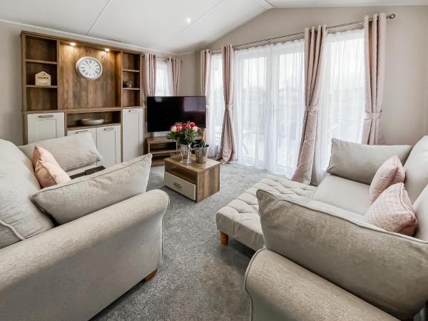 Reed Roost - Uk37726 - Chapel St Leonards