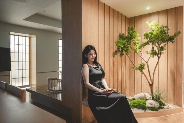 Elegant Suite Near Seomyeon Private Terrace Oversized Jacuzzi - Busan