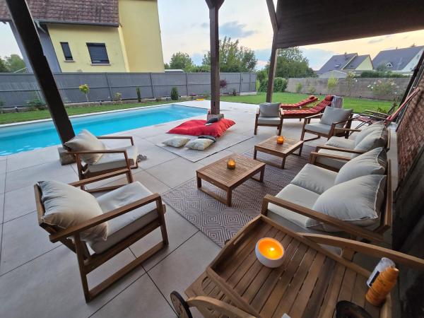 Le 60 - Maison Avec Piscine Chauffée Privée, 3 Chambres, Centre Alsace - Rust