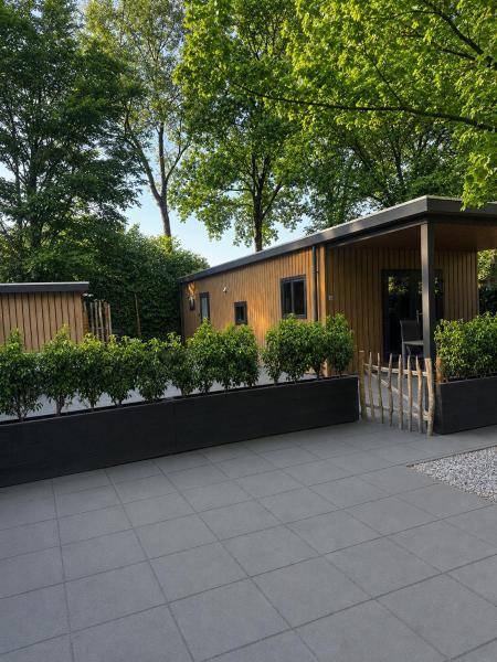 Schitterend Gelegen Luxe Ingericht 6 Persoons Chalet Met Hottub Aan De Bossen In Putten 4-15 - Putten