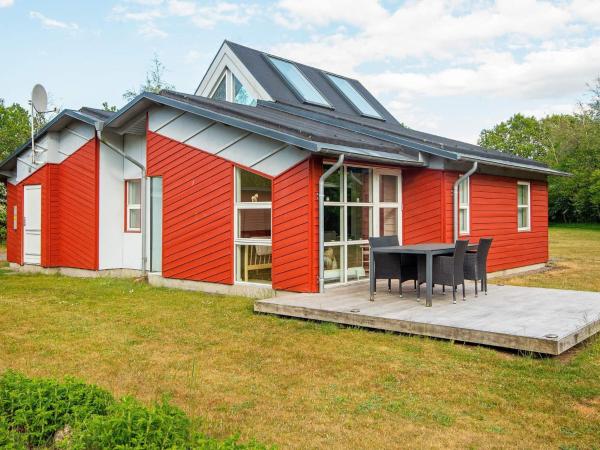 6 Person Holiday Home In Vemb-by Traum - Ulfborg